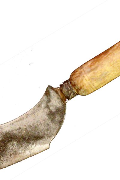 La serpe, un outil utile au jardinier