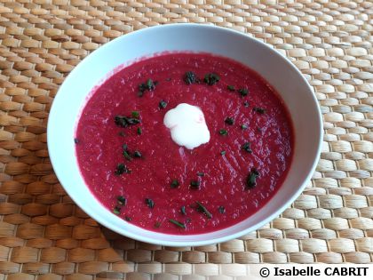 Velouté de betteraves aux pommes : recette