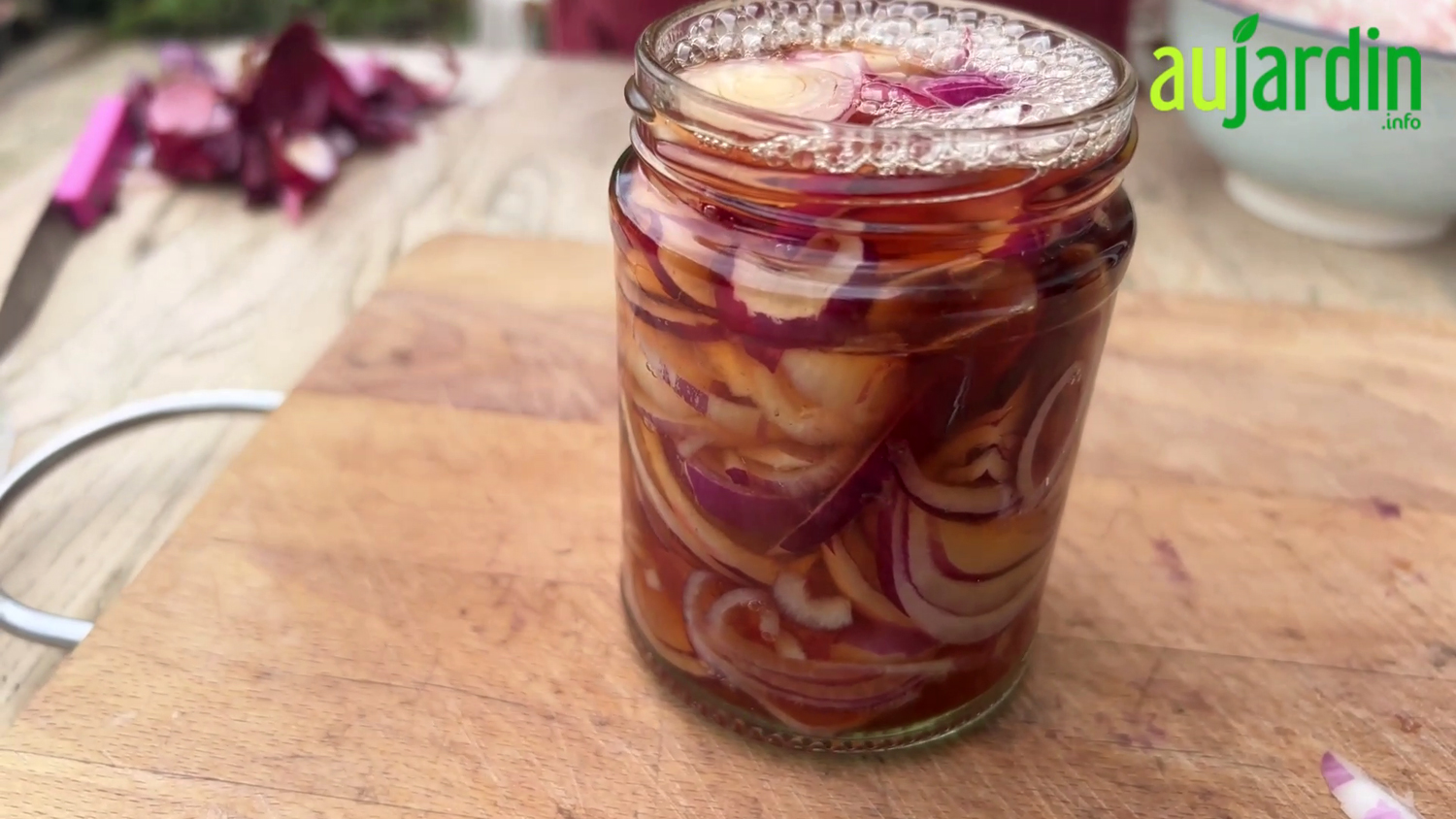 Pickles d'oignons aux fruits rouges - recette